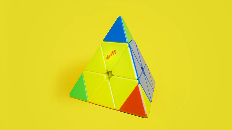 How to Solve the Triangle Rubik’s Cube: A Step-by-Step Guide - Goglides ...